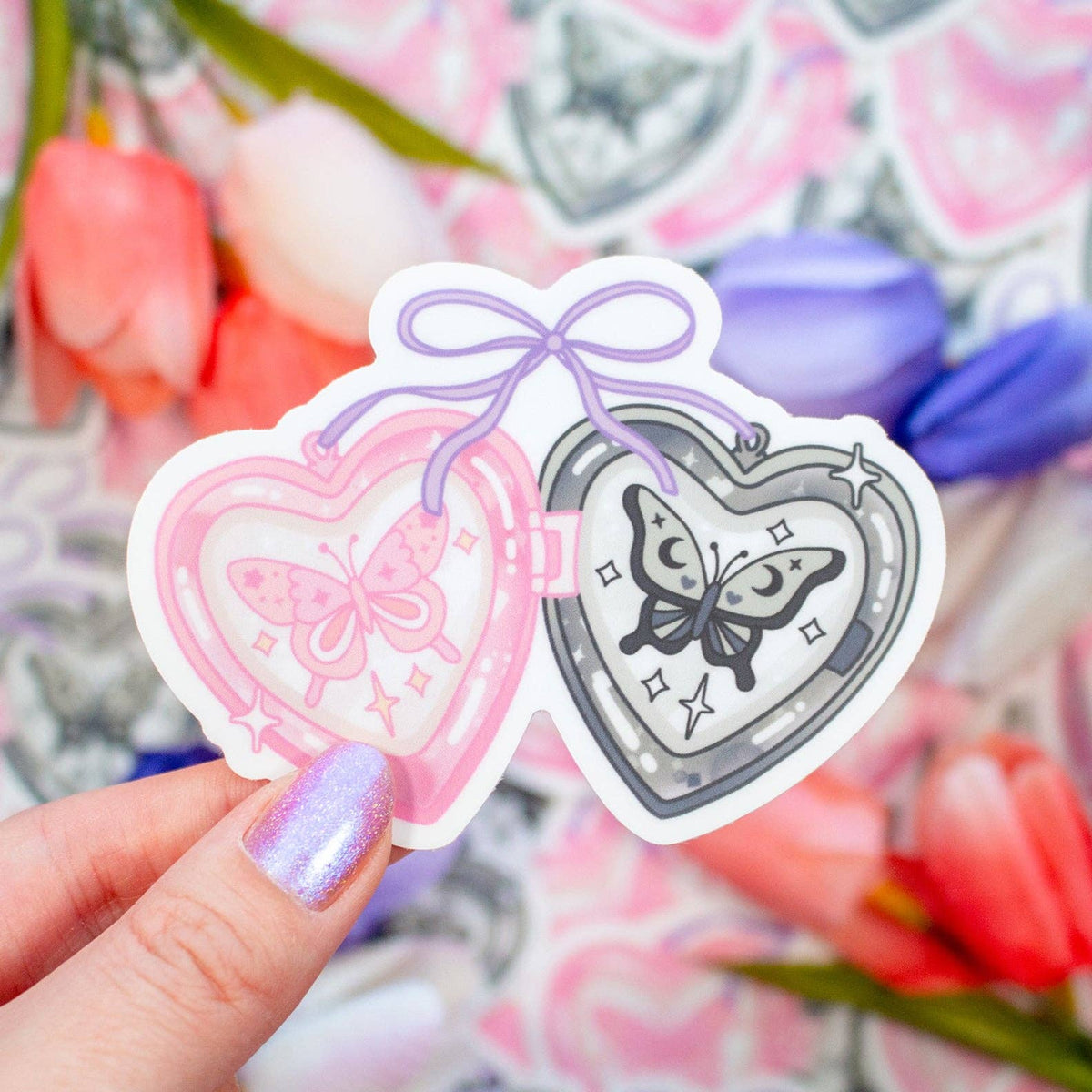 Vinyl Sticker: Heart Locket – Favourite Things Collective